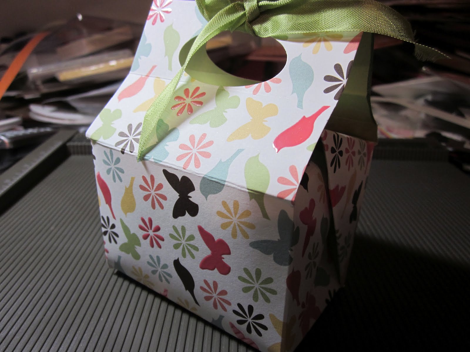 Lucky Lady .adventures in stampin': Free Gable Box Design made by ME