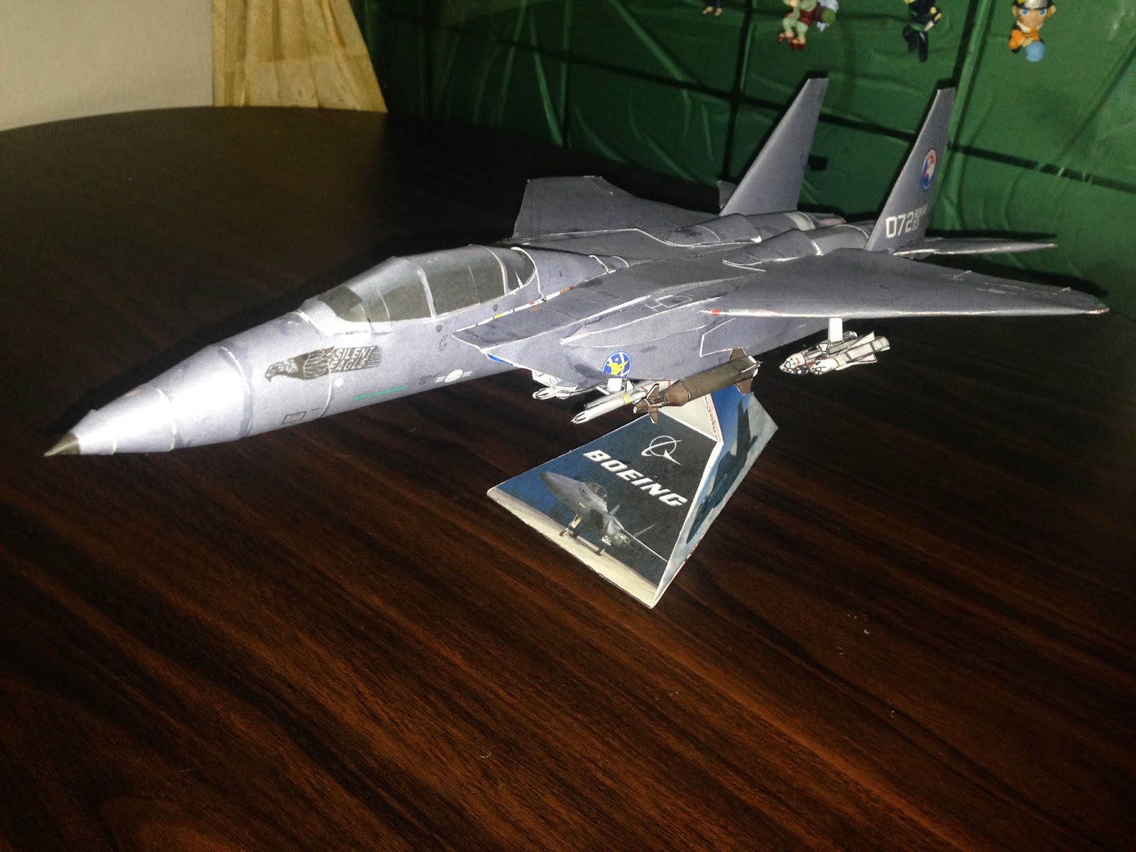 Papercraft Model กระดาษ จินตนการแห่งกระดาษ: F15