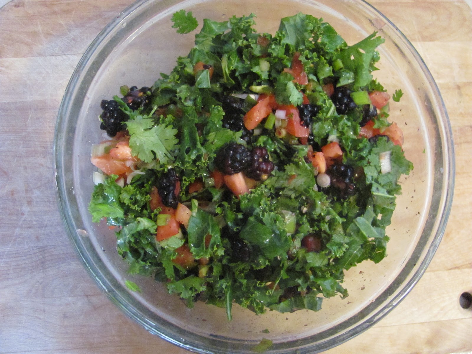 Something That's Beautiful: Blackberry kale salsa