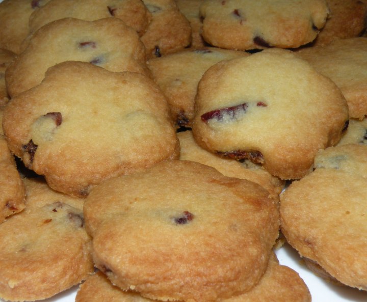 Charm Bakes: Basic Cookie Recipe - Rachel Allen