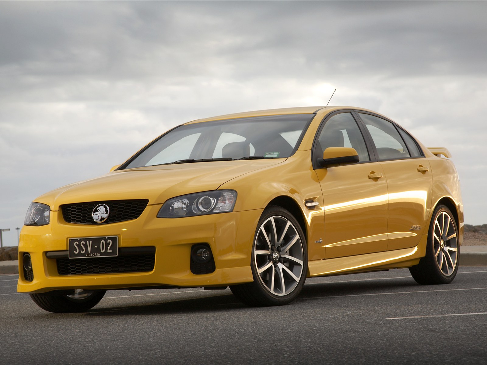 Car And Car Zone: Holden VE II Commodore SSV 2011 new cars, car reviews ...