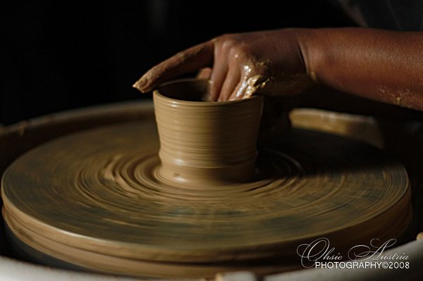 The Cavite Traveller: The Art of Pottery