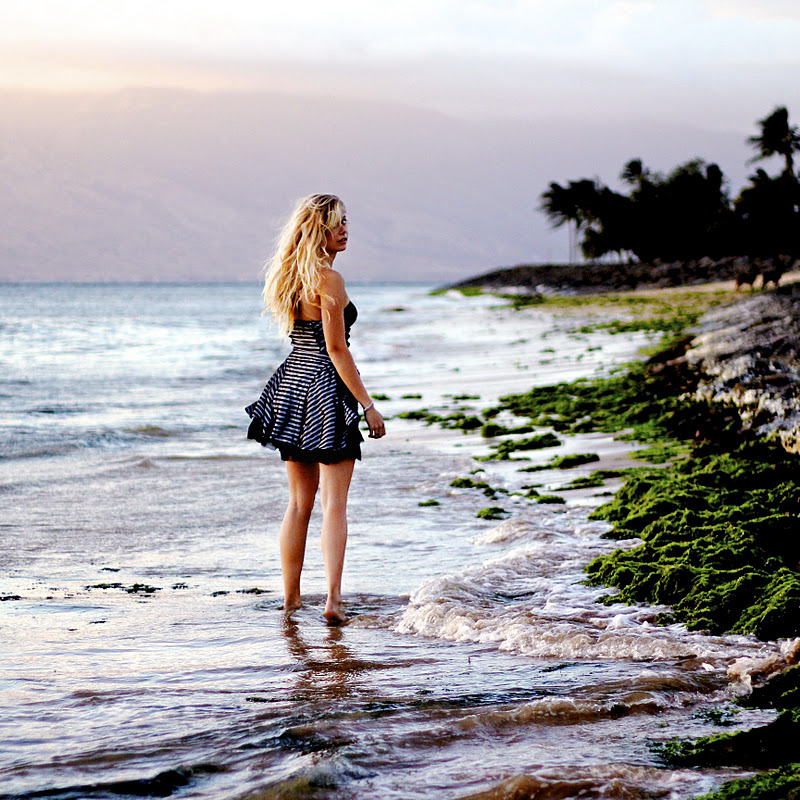 4480 Miles From Home Maui Girls