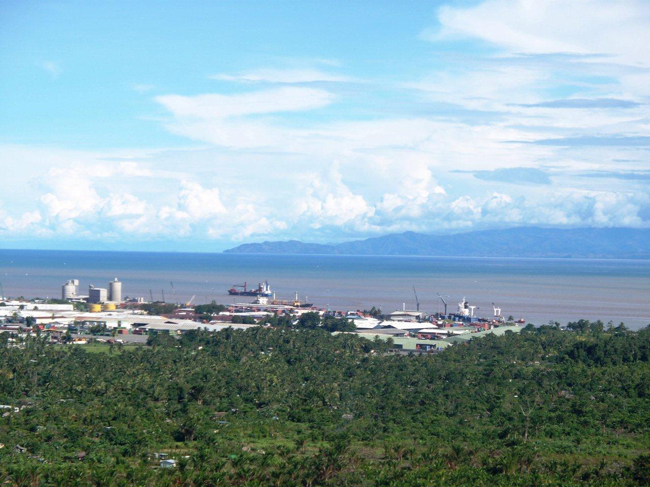 Malum Nalu: Aerial pictures of Lae, Papua New Guinea