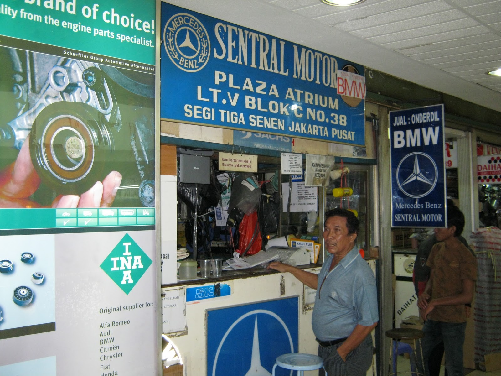 Sentral Motor: Sentral Motor, Mercedes Benz and BMW parts.