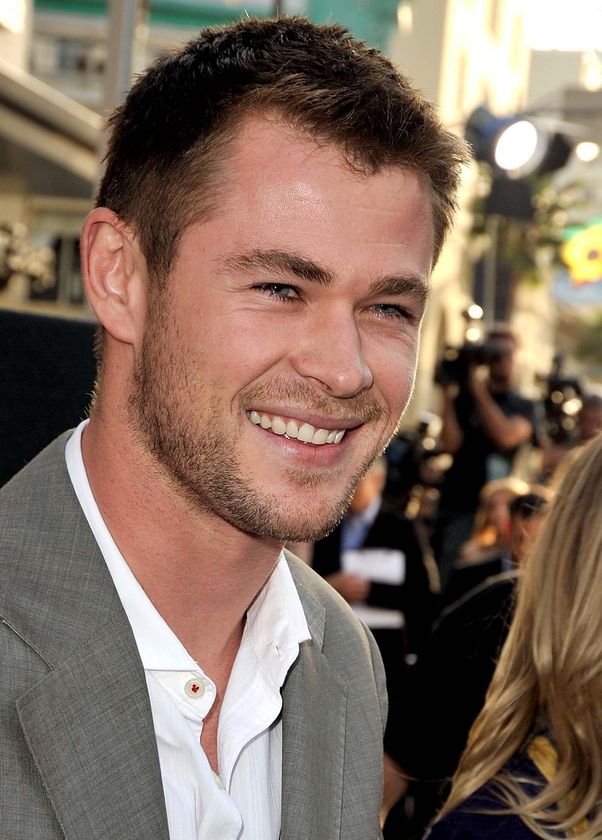 The Hunger Games France: Chris Hemsworth : partagé entre Liam et Josh