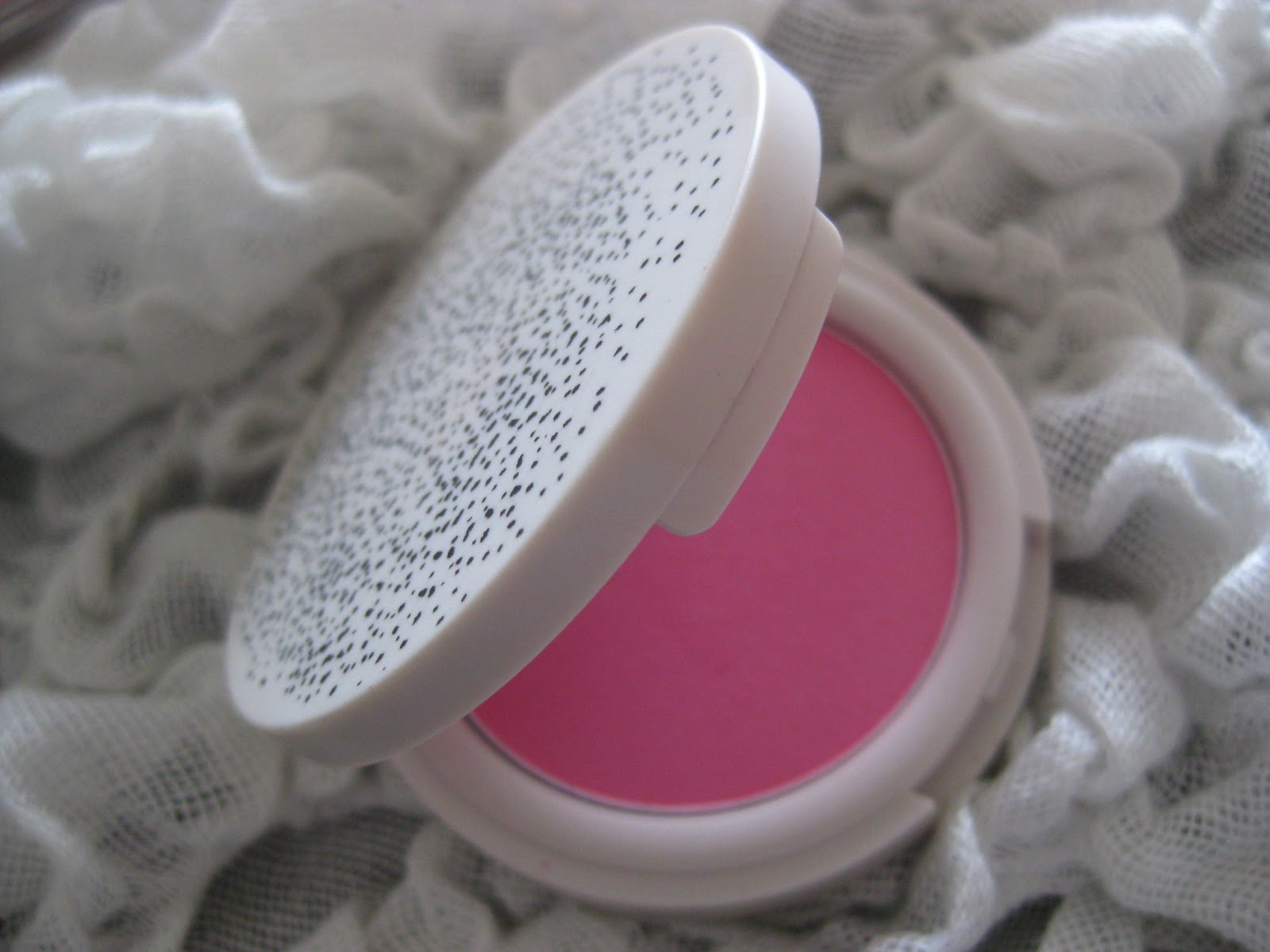 CRYSTAL CASTLE - UK Beauty and Lifestyle Blog: My 7 Favourite Blushes