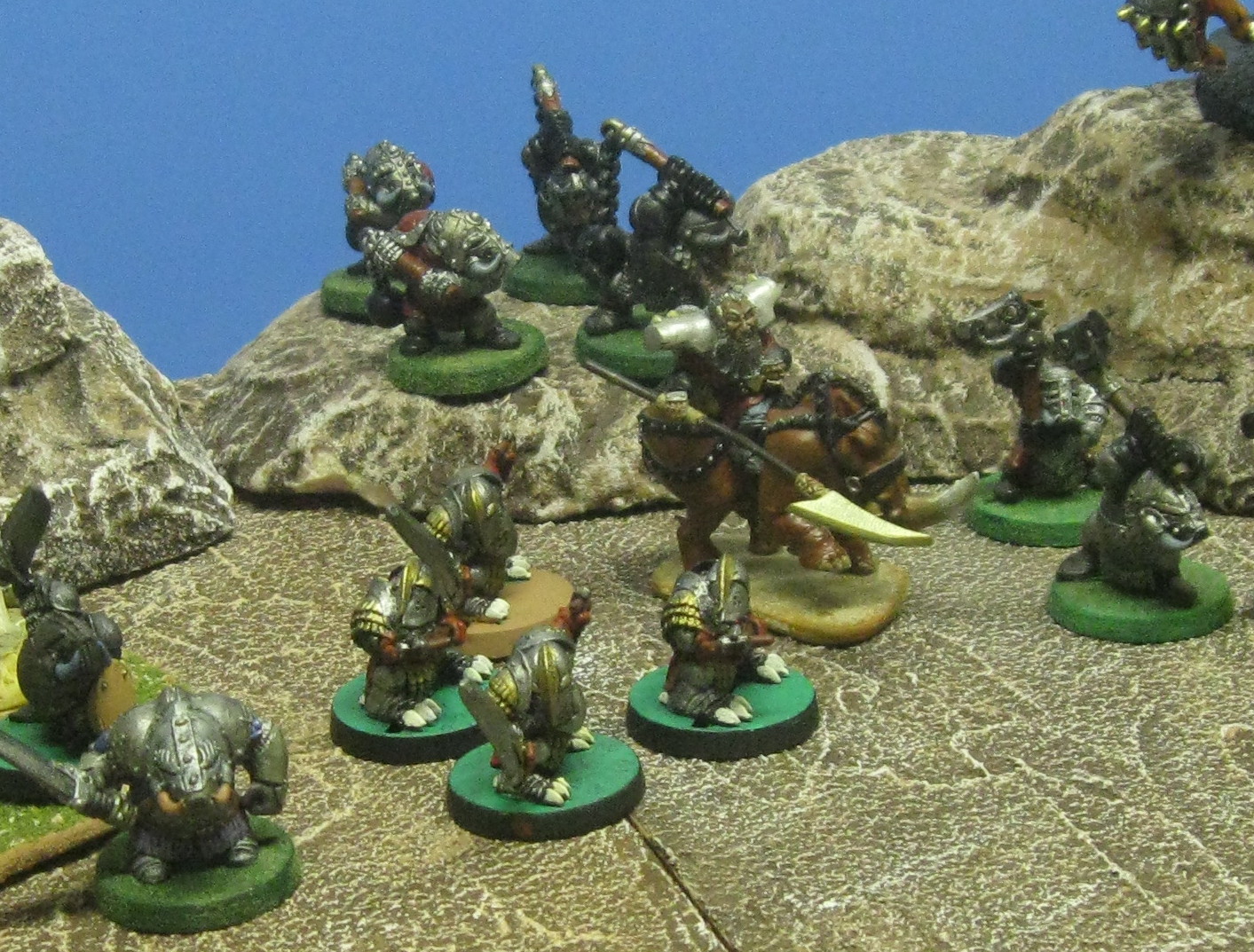 Hodgepodge Lodge: Miniatures: Chronopia Dwarven Dark Tusk Clan