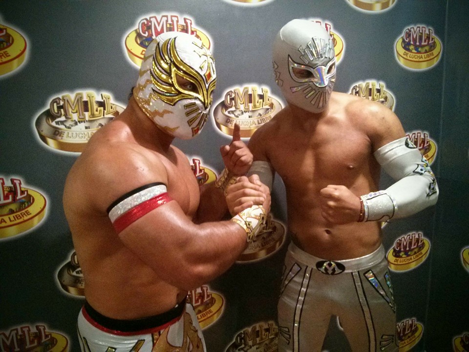 Lucha Libre Porra Fresa: ¡Místico Lee y Caristico hacen alianza ...