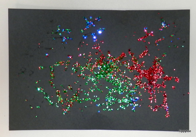 Tippytoe Crafts: Another Glittery Firework Display