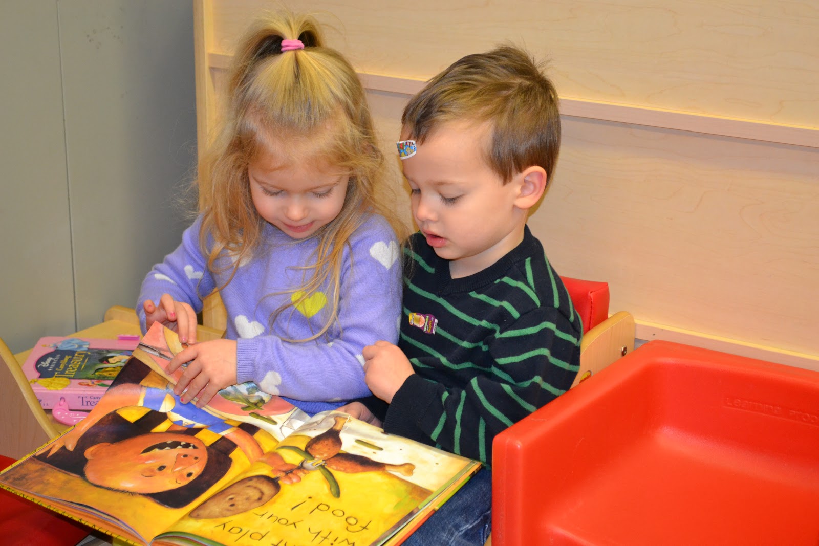 Little Wildcat Day Care: Reading