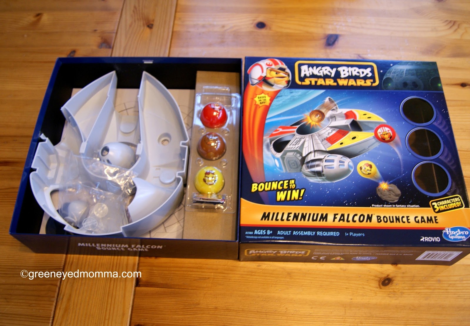 {Review} Hasbro Angry Birds Star Wars Millennium Falcon Bounce Game