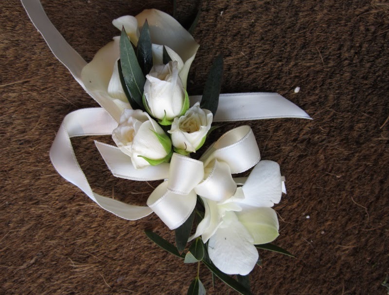 Sammy’s Flowers: Classic white corsages