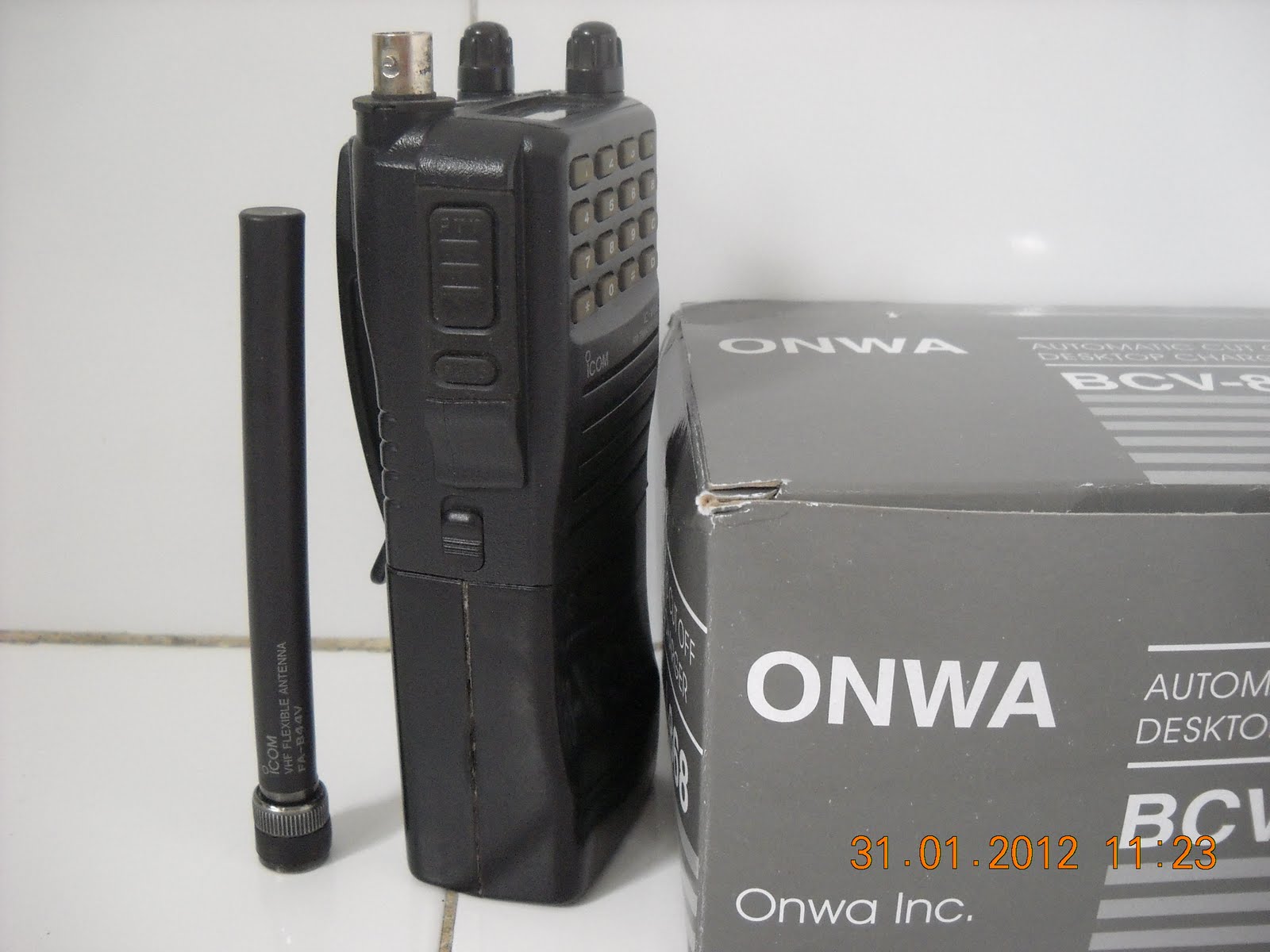 Sinar Agung ( Y C 2 V D I ): HT ICOM V 68 + DESTOP ( TERJUAL PALEMBANG )