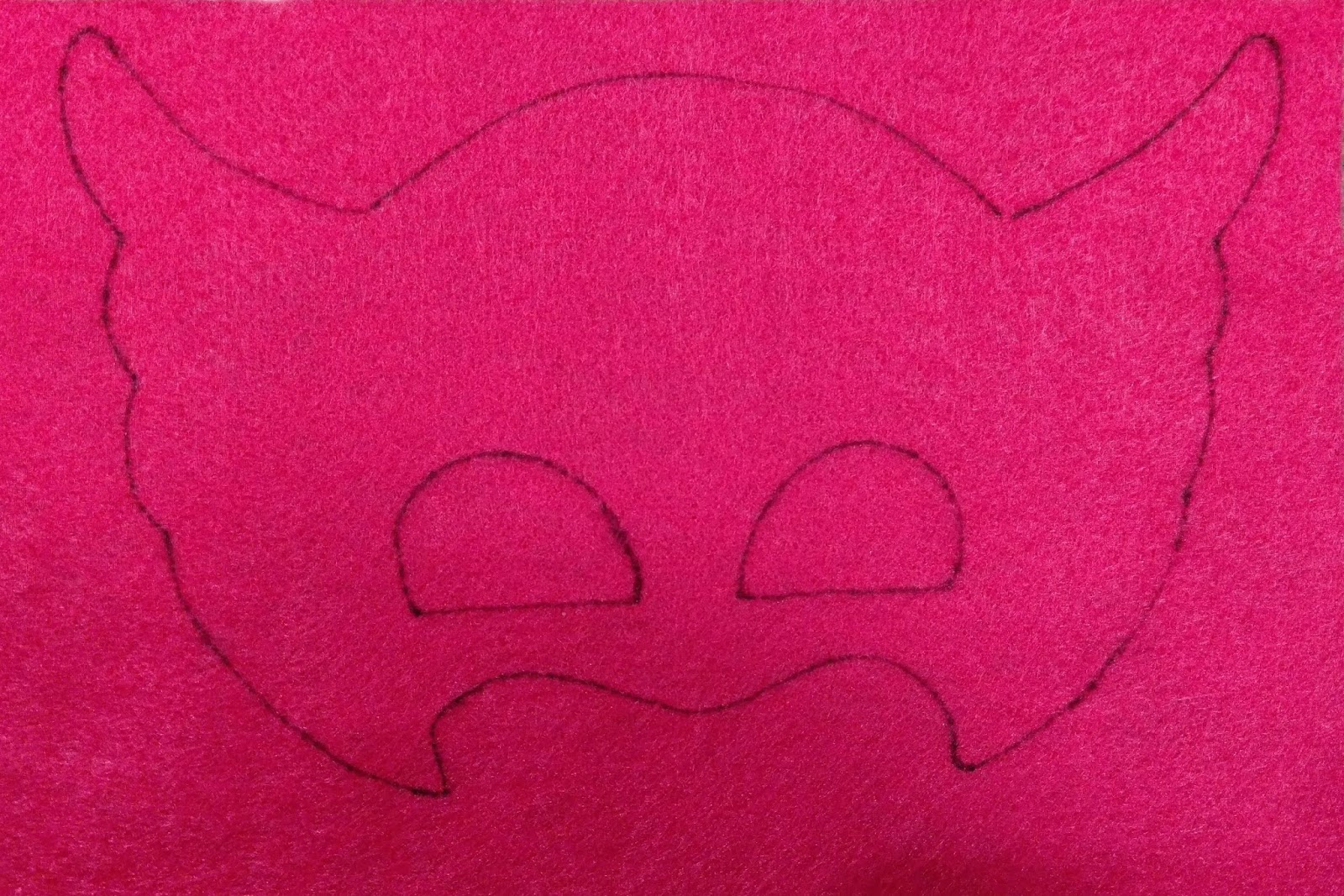 DIY Owlette and Cat Boy Masks (PJ Masks) - Sunshine and Munchkins