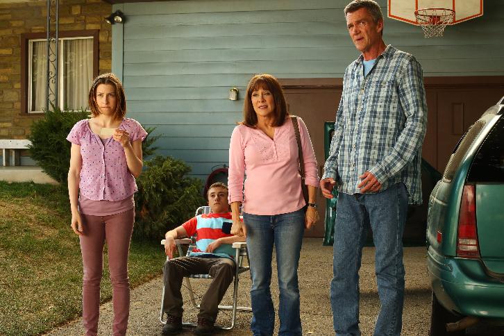 The Middle - Episode 8.23 - Fight or Flight (Season Finale ...