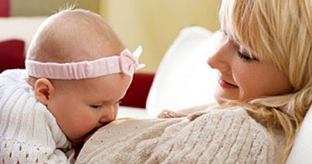 5 Manfaat Inisiasi Menyusui Dini (IMD) - KabarWaras