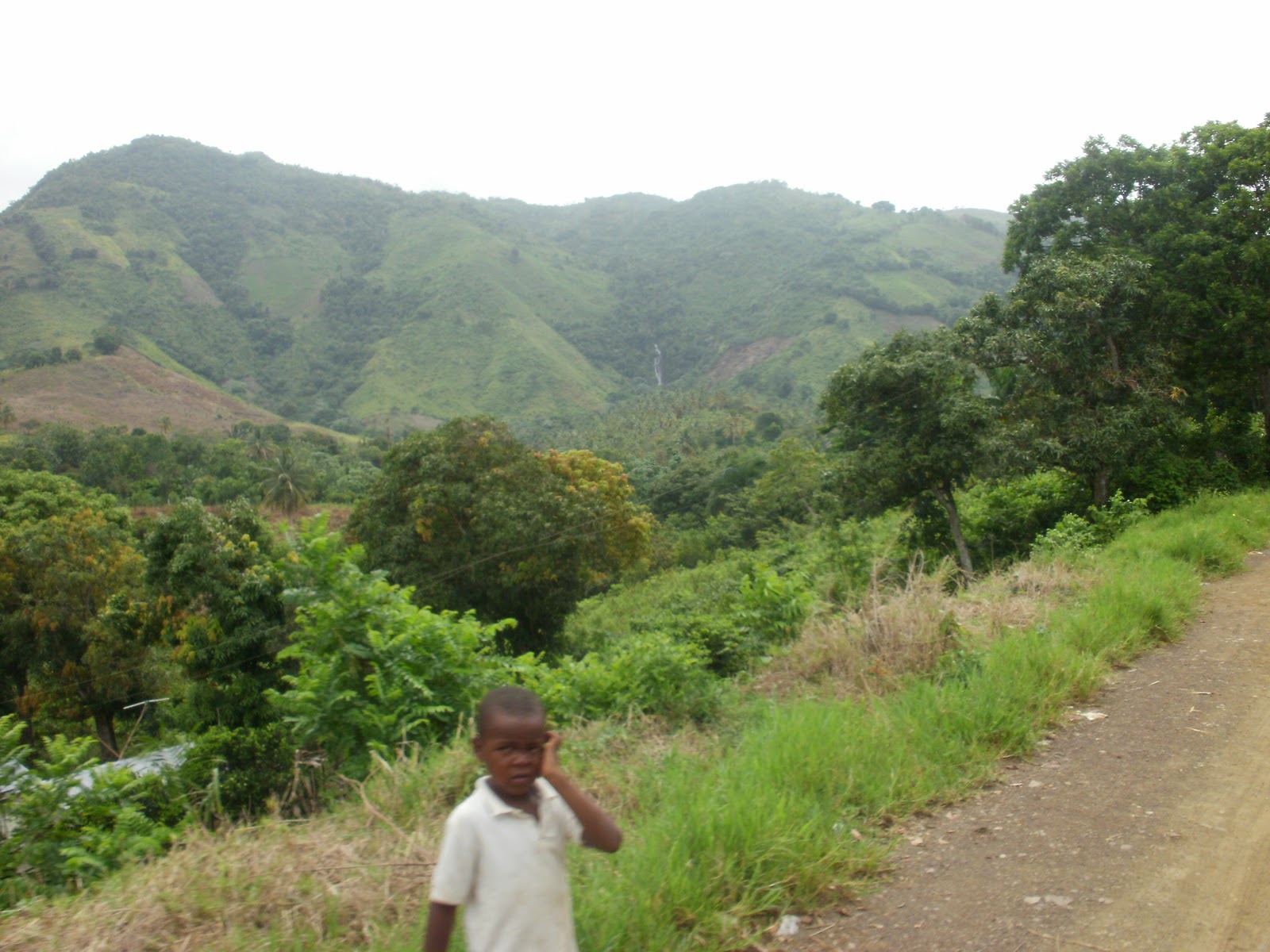 Espejismo de Luna Llena: El Chacaro, Yamasa.
