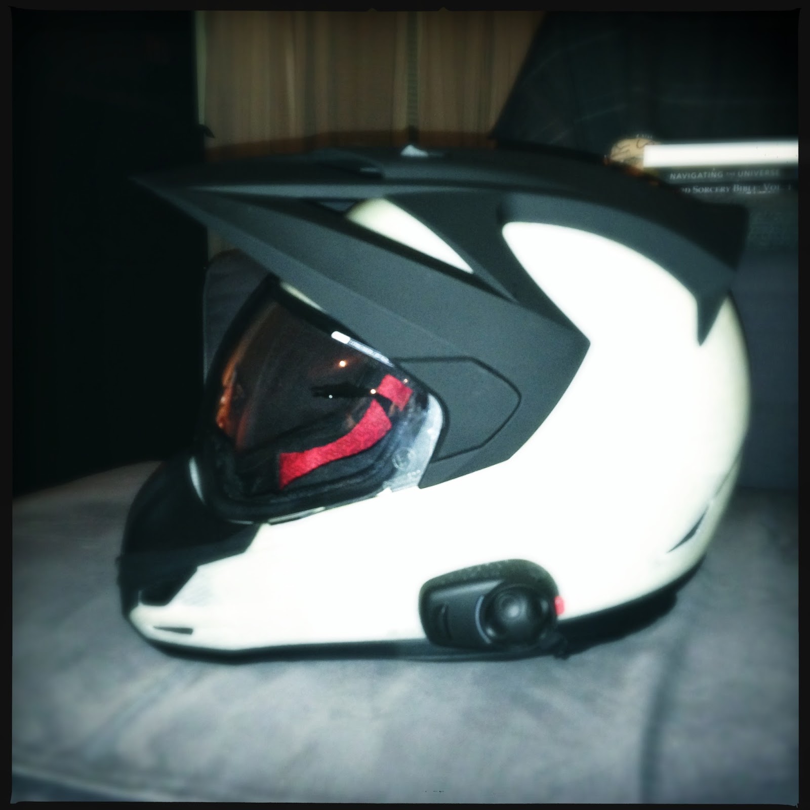 Icon Variant Construct helmet ~ Gelände Straßetastic