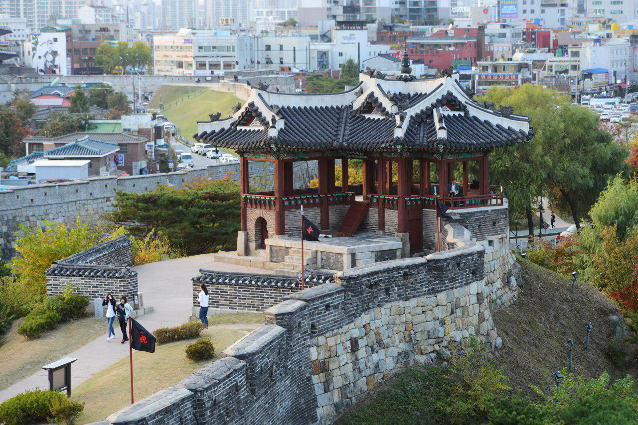 Suwon Hwaseong Fortress, The World Heritage: Suwon Hwaseong Fortress ...