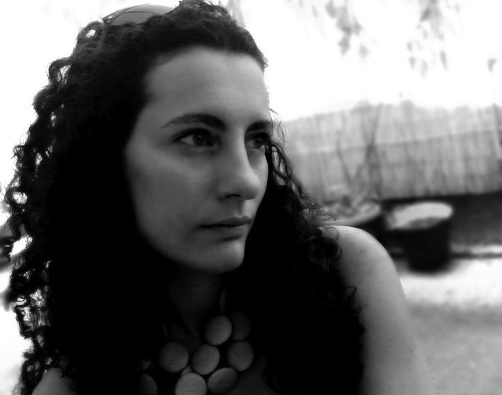 MONOBLOG: EMILA SIRAKOVA - FEMALE PRIMITIVE