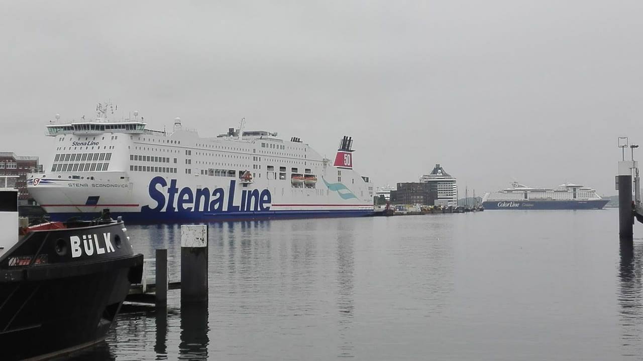 Sergio@Cruises: Ferries Stena Scandinavia e Color Magic em Kiel