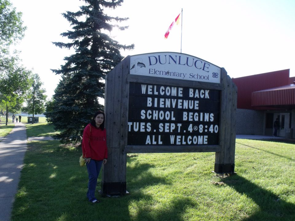 ย้ายครอบครัวมาอยู่ประเทศแคนาดา: วันแรกของพี่เอิร์นและอินดี้ ในการไป ...