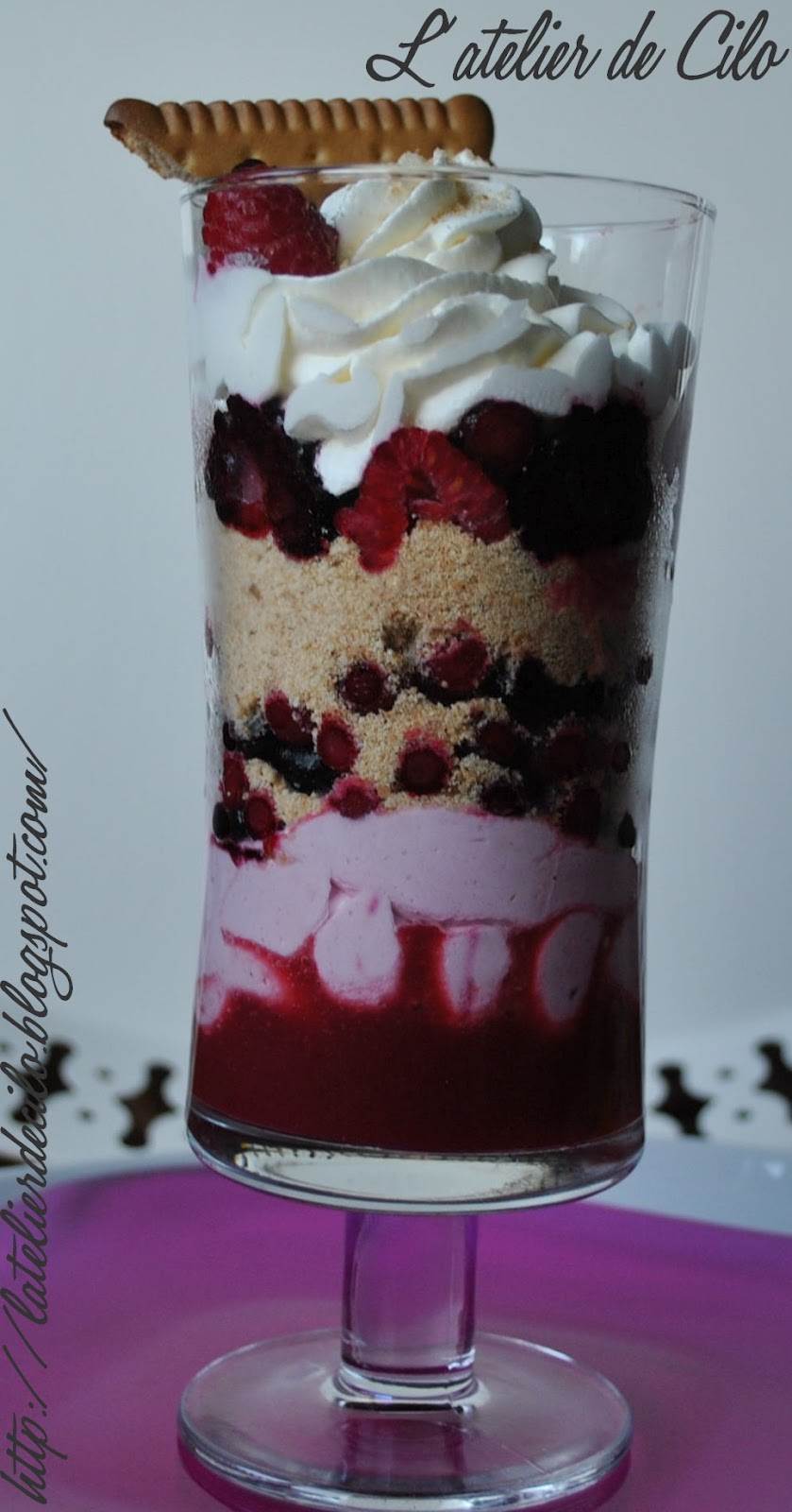 L'atelier de Cilo: Trifle Chantilly / Fruits Rouges / Petit Beurre