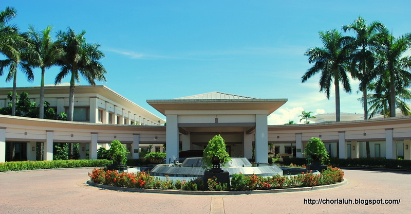 Choi + Carla: Reception Hunting #2: The Palms