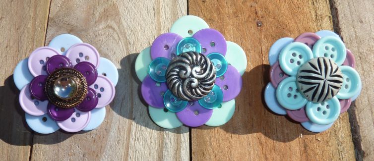 krafty panda: Button Brooches