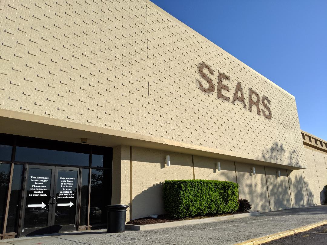 Robert Dyer @ Bethesda Row: Sears signage removed in Bethesda (Photos)