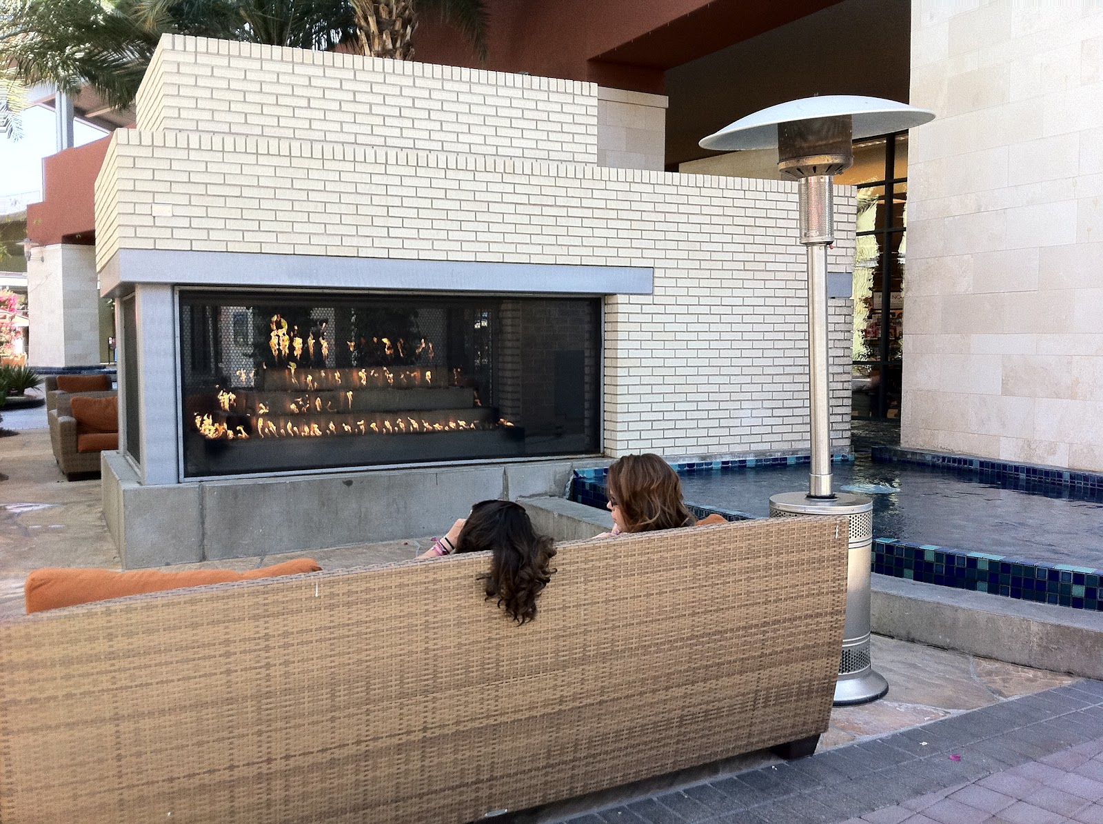 Tempe Marketplace: The Greater Mall of Greater Phoenix: Tempe ...