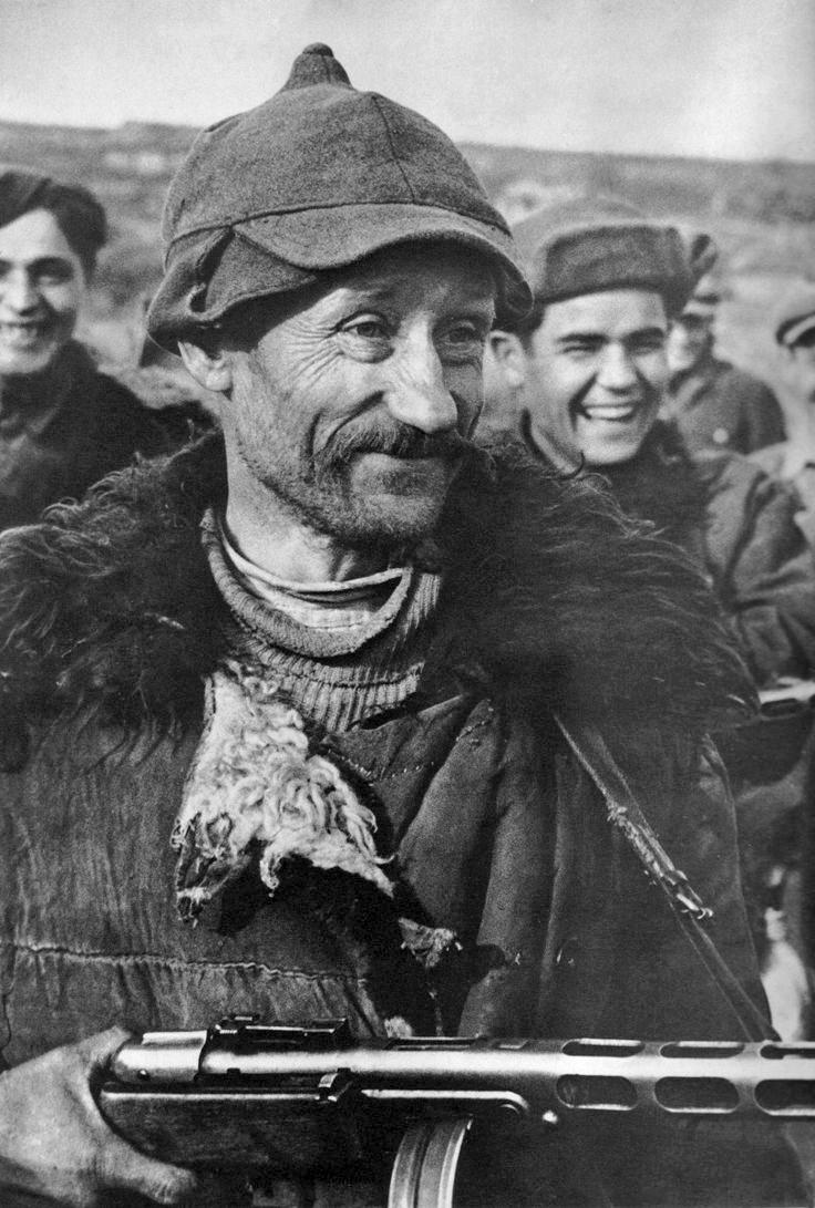 History in Photos: Partisans