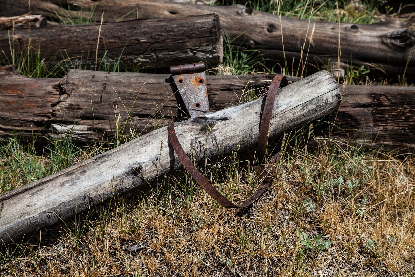 Walking Arizona: The Fallen Fence