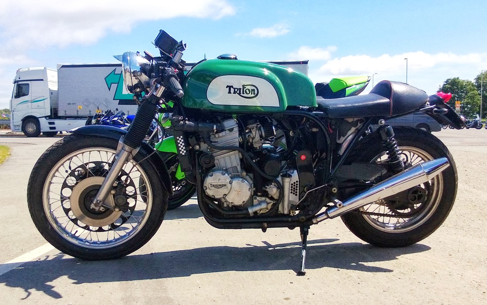 Triton T300 - RocketGarage - Cafe Racer Magazine