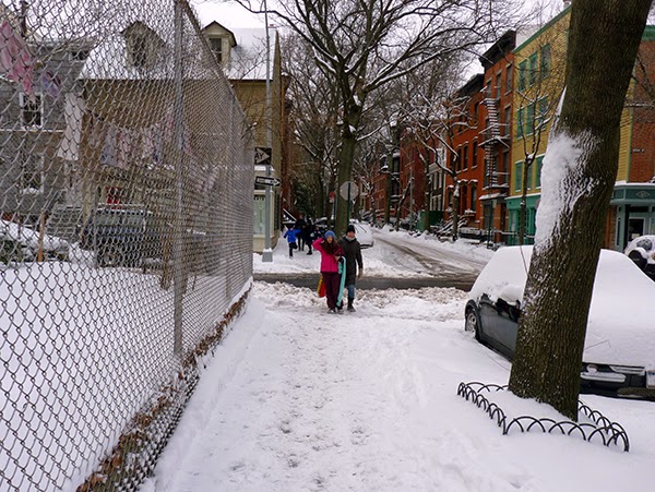mcbrooklyn: PHOTOS: A Snow Walk Through DUMBO and Brooklyn Heights ...