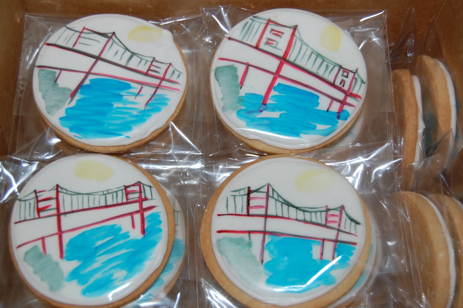 Sugar Mom Treats: Golden Gate Bridge Cookies
