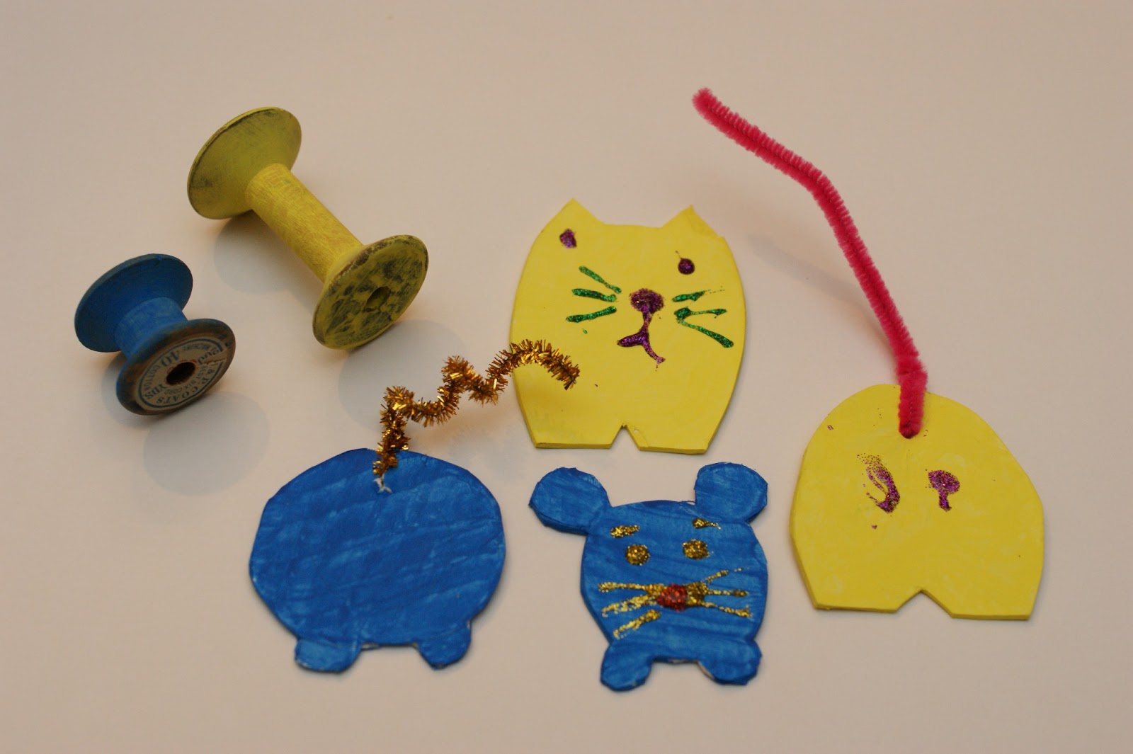 The 'Something To Make' Challenge: Make Cotton-reel Animals