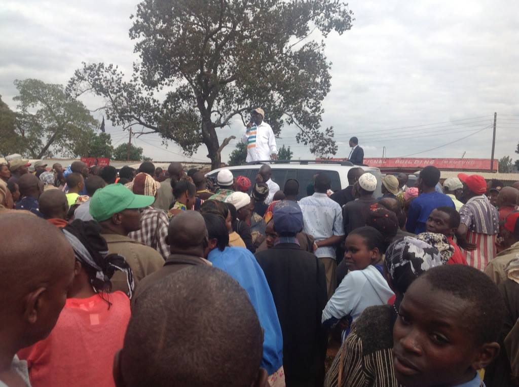 The Splash News: Fmr PM RailaOdinga addressing residents of Mukuyuni as ...