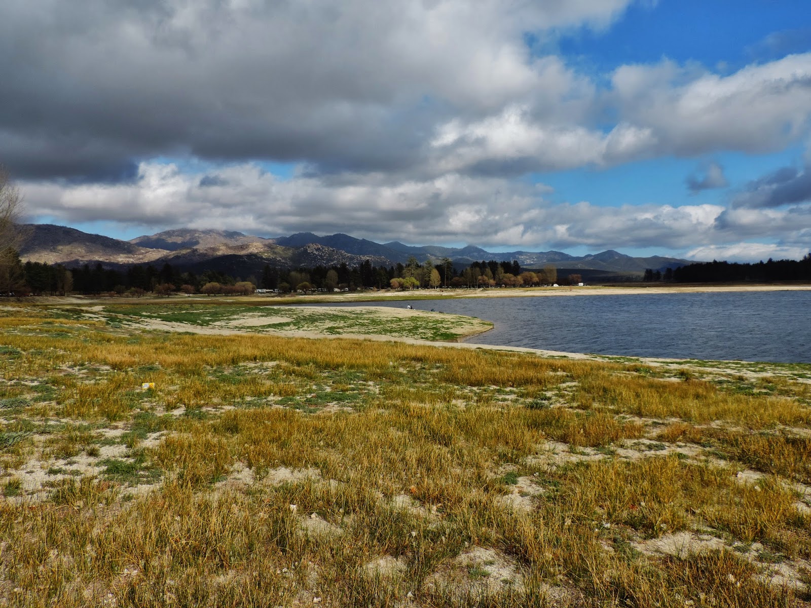 2015 TRAVELS : LAKE HEMET IN THE SAN JACINTO MOUNTAINS, CALIFORNIA