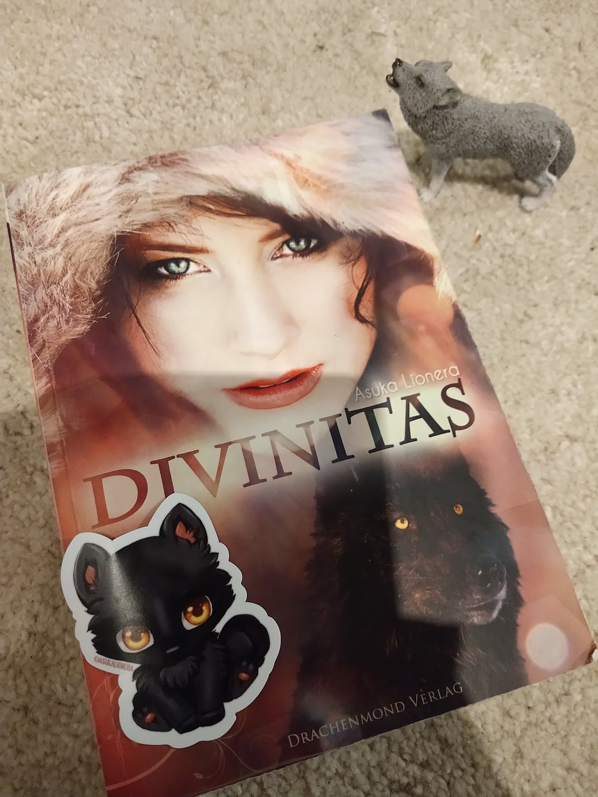 Divinitas