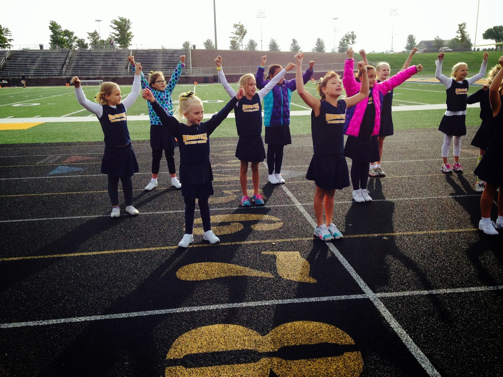 Christi's Creative Crew: Rah! Rah! Go Eagles!