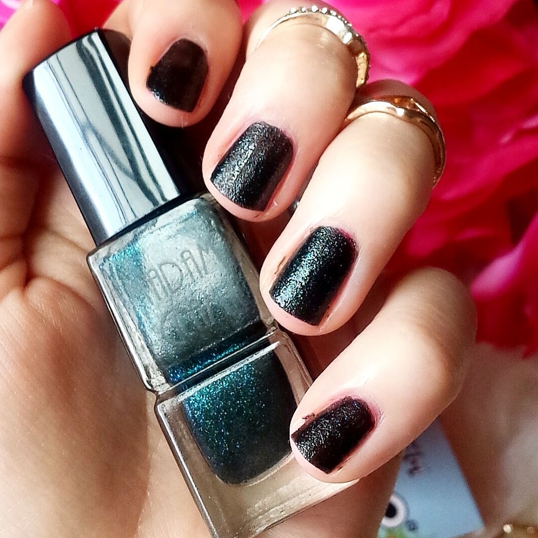 Monica Hein ~ Beauty Diary : Madam Glam ~ Nail polish Swatches