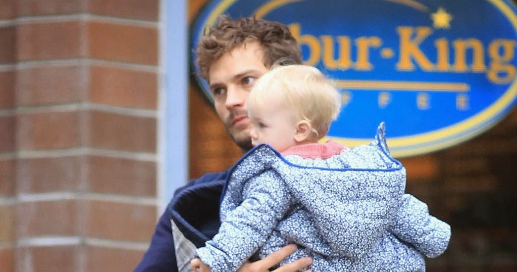 Jamie Dornan Life: New/Old Picture of Jamie and Baby Dornan From ... Jamie Dornan Life: New/Old Picture of Jamie and Baby Dornan From ...
