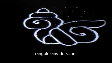 Rangoli with dots 7 pulli kolam