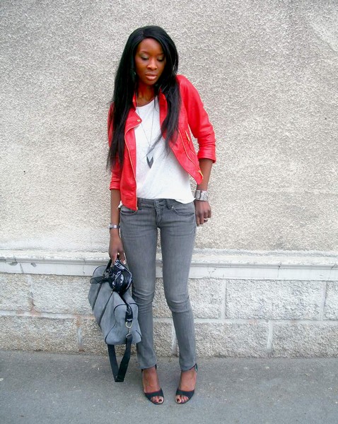 Perfecto rouge - Styles by Assitan. Blog mode. French style blogger