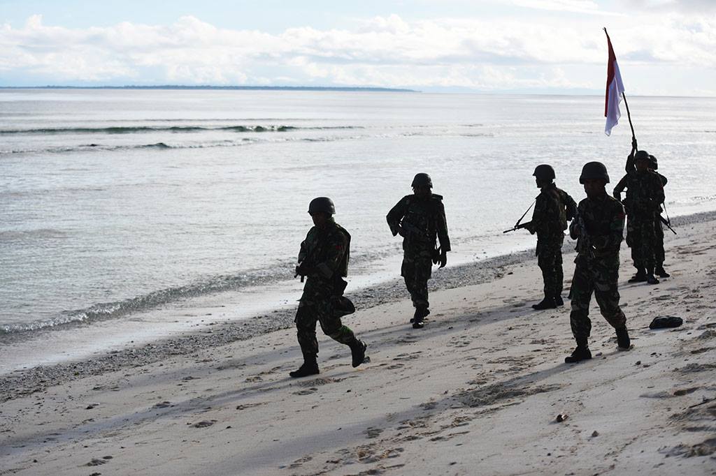 MILITER STORY: Pulau Biak : Penjaga Gerbang Pertahanan Timur Indonesia