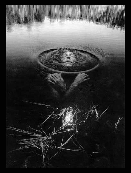 El collar de Hampstead: Imágenes inquietantes V : Ofelia