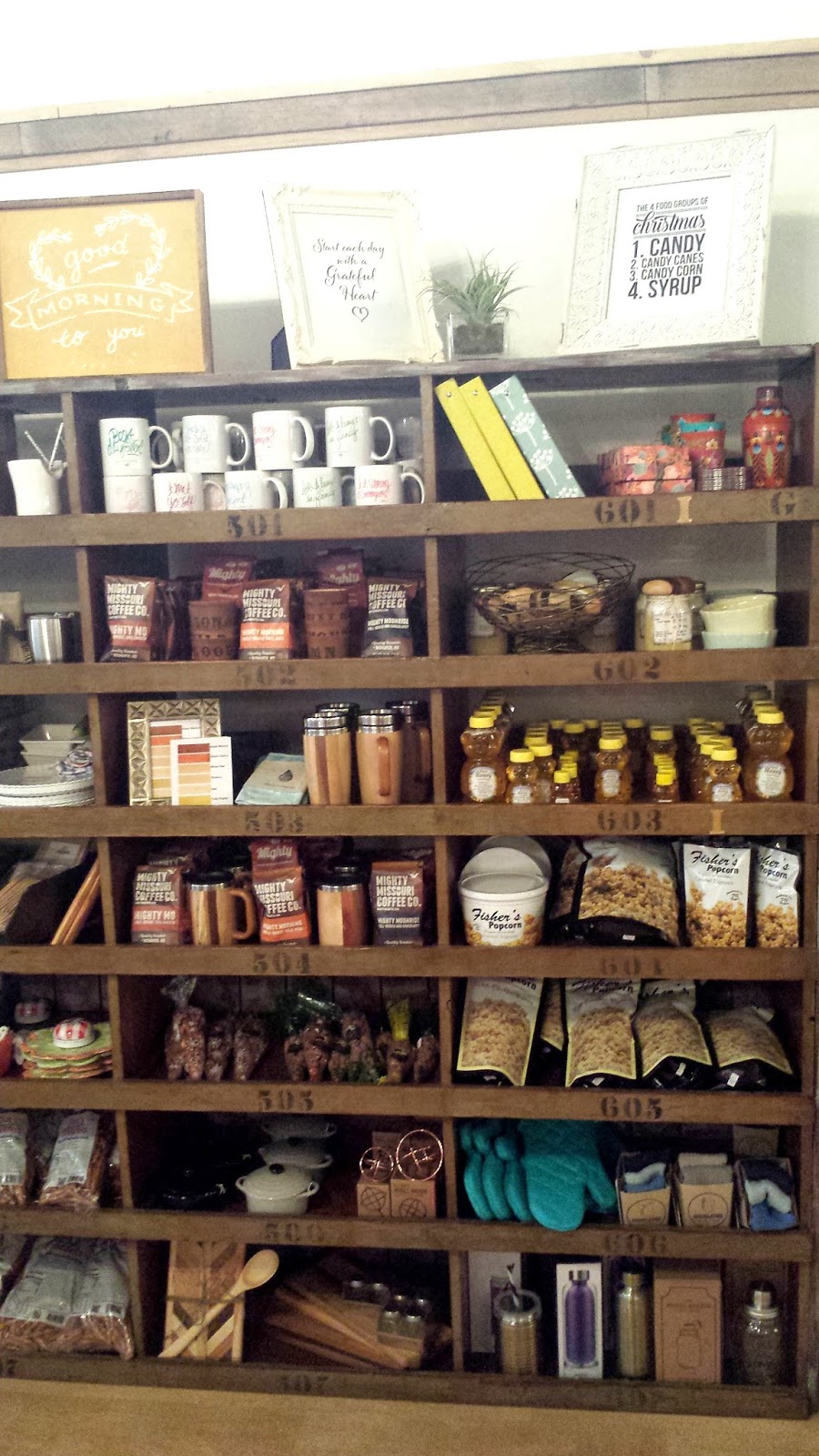 The Taea Made Blog: Step Inside Kittsona Lifestyle