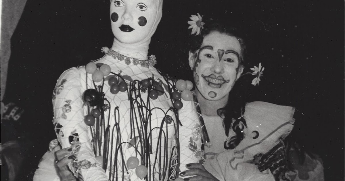 Laser Lady Meets the Light Junkies: Lloyd Cross: The Seach Begins